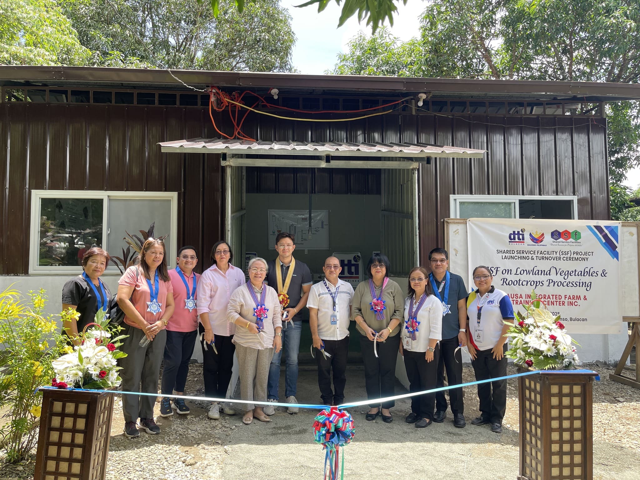 DTI launches P2.6 million processing hub for Bulacan farmers - iOrbit ...